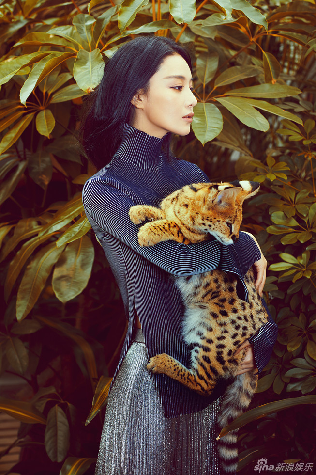 Vivian Zhang Xinyu Pictures